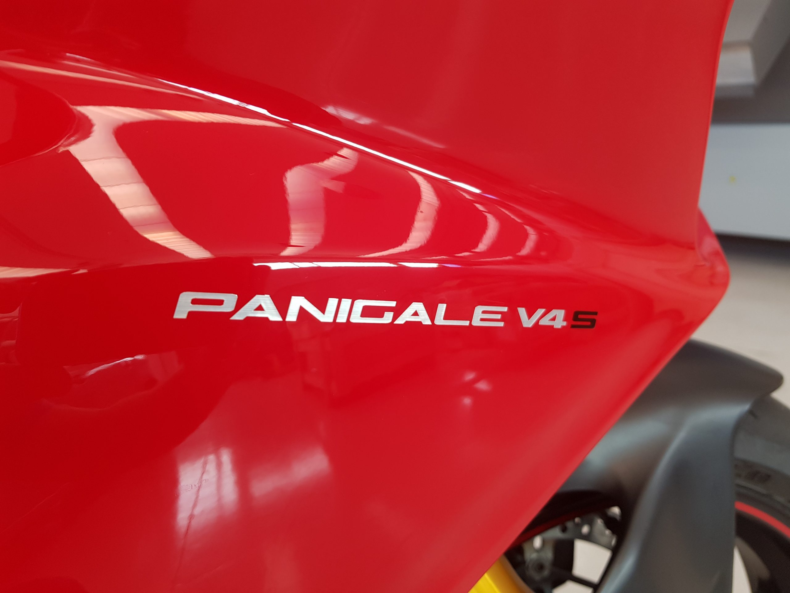 DUCATI PANIGALE V4S Test completo