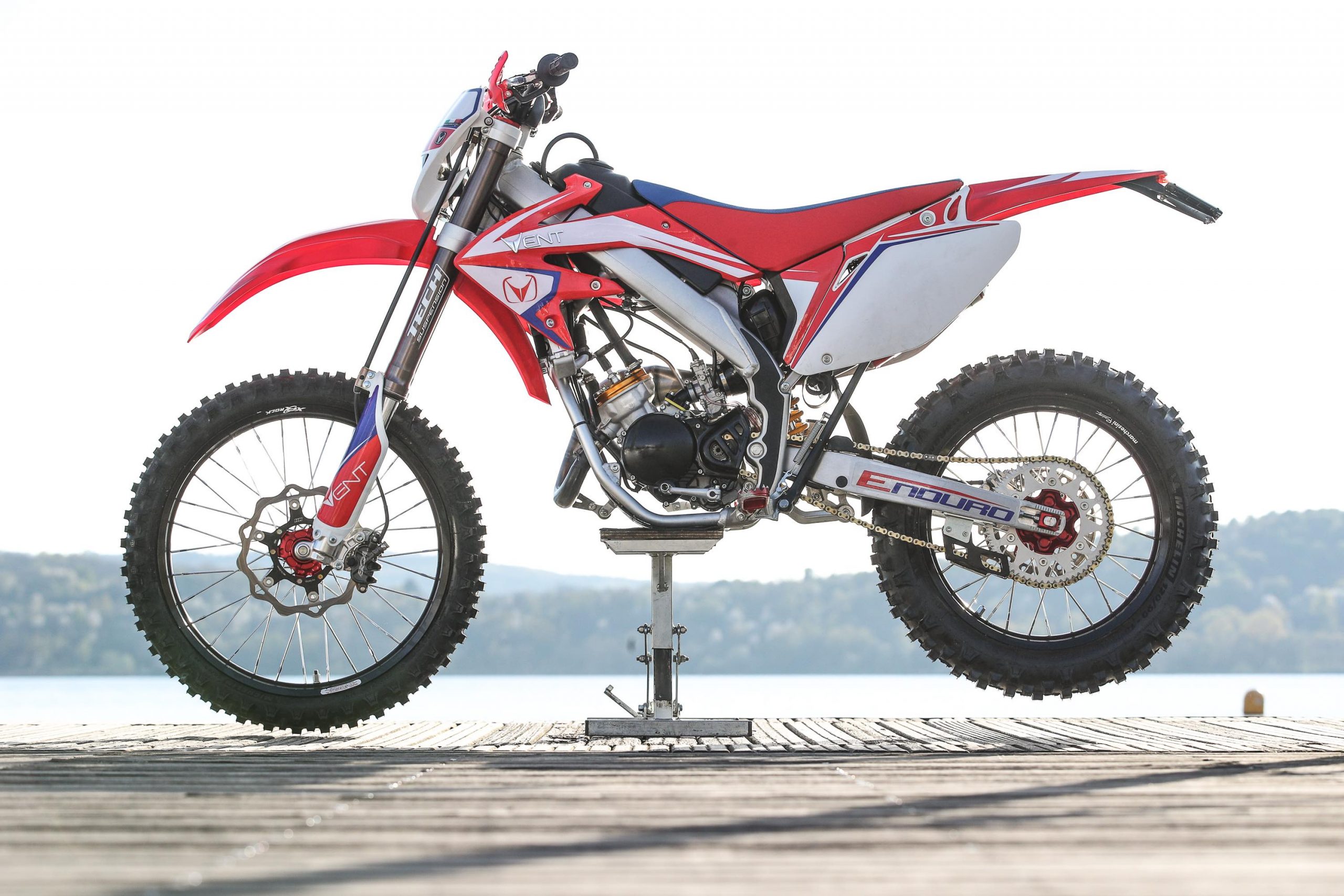 VENT BAJA RR 50 RACING a - WheelsMag