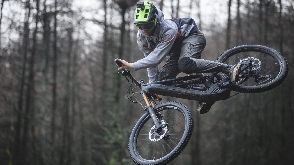 Le nuove E-mtb di Canyon - WheelsMag