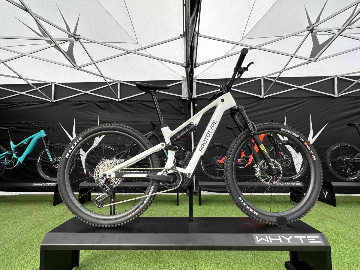 WHYTE E-Lyte 140 e 150 Works - WheelsMag